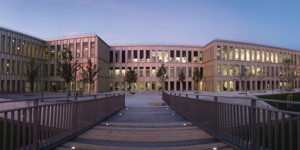 HEC Paris MBA | Clear Admit