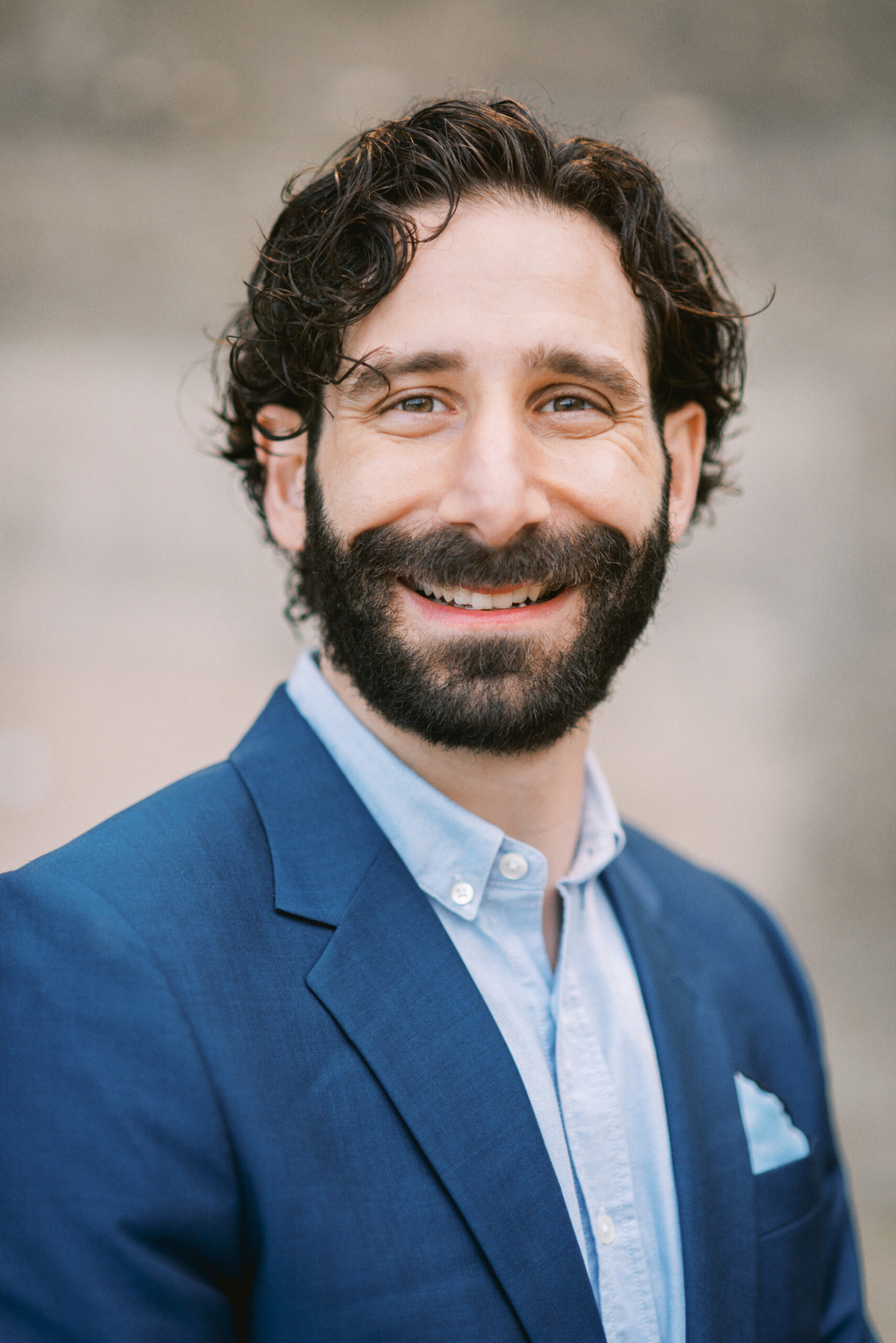 HEC Paris & Launching a Life in France: Michael Venditto, HEC Paris MBA ...