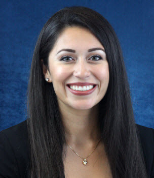 Real Humans of Google: Diana Cruz, Michigan Ross MBA '19 , Global Customer Care Manager | Clear ...