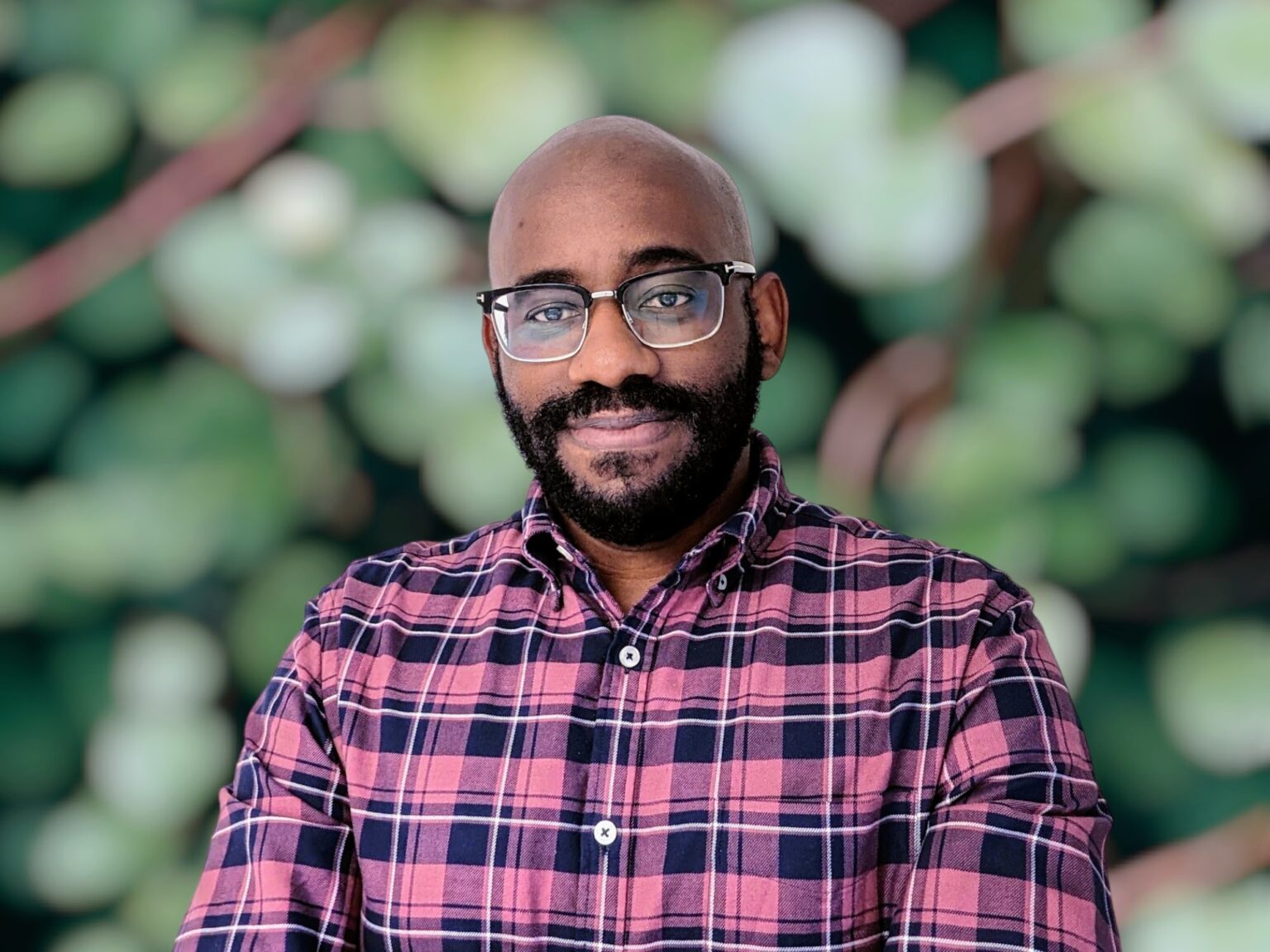 Real Humans of Google: George Muchira, Rochester Simon MBA '23, Financial Analyst | Clear Admit