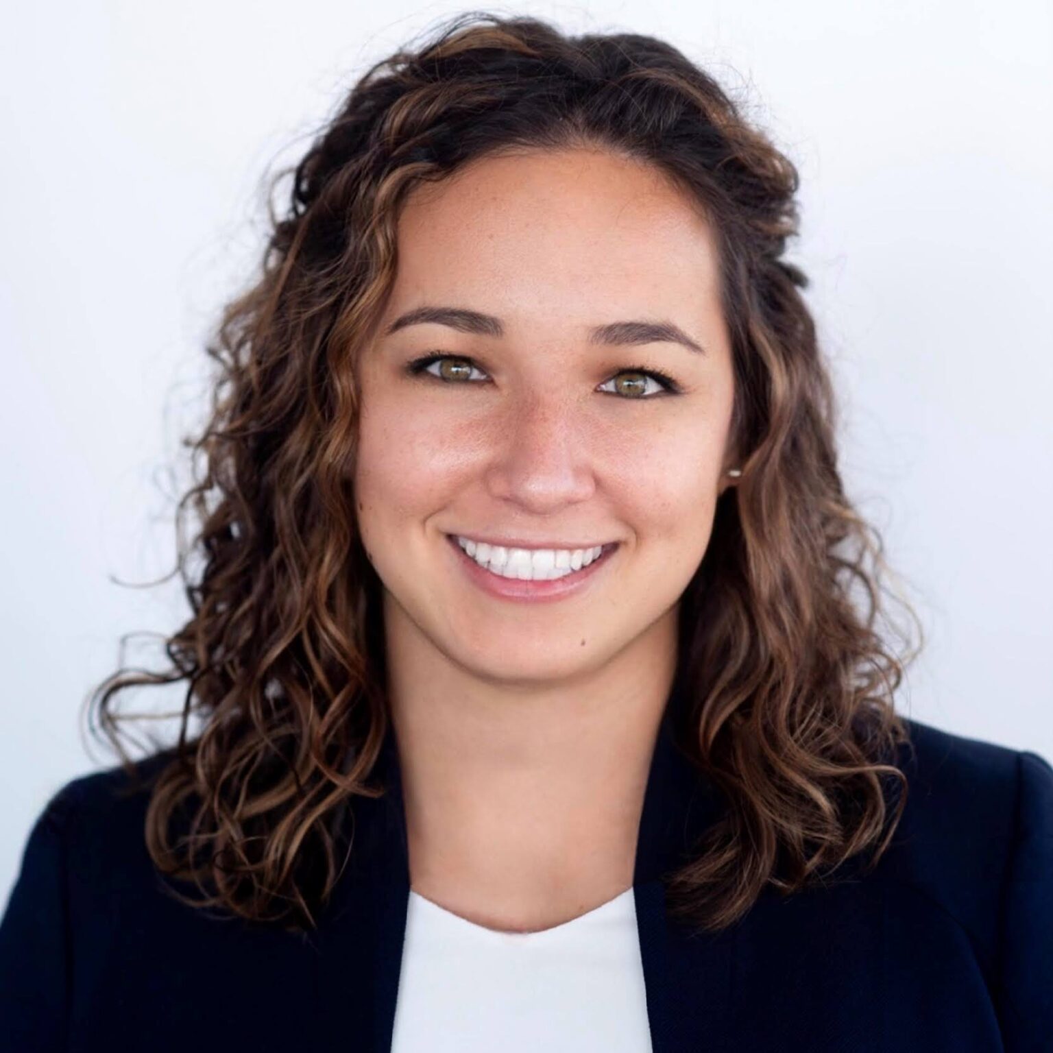 Real Humans of Tesla: Jen Plantz, Texas McCombs MBA '23, Supply Chain ...