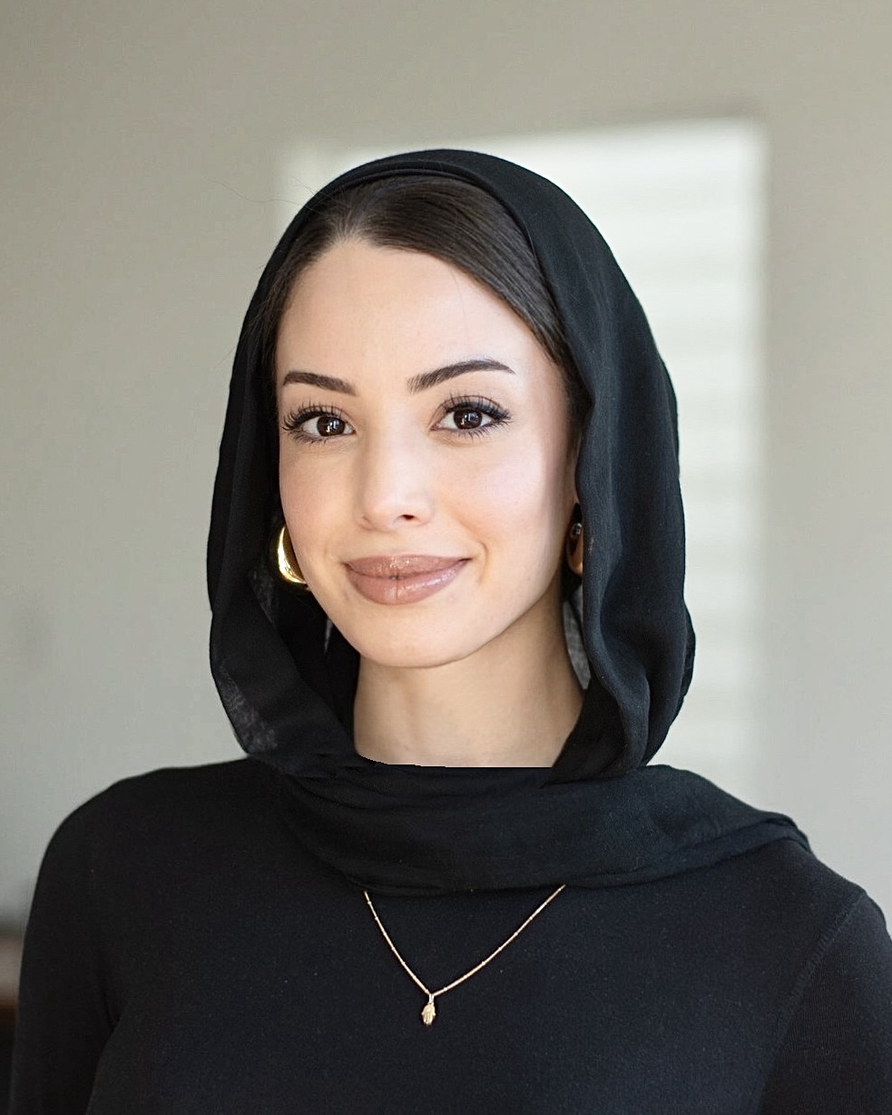 Real Humans of Xbox: Noha Sahnoune, Chicago Booth MBA '23, Growth and ...