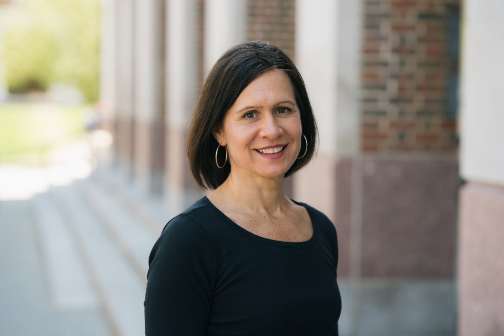 Live Admissions Q&A: Amy Mitson of Dartmouth Tuck | Clear Admit