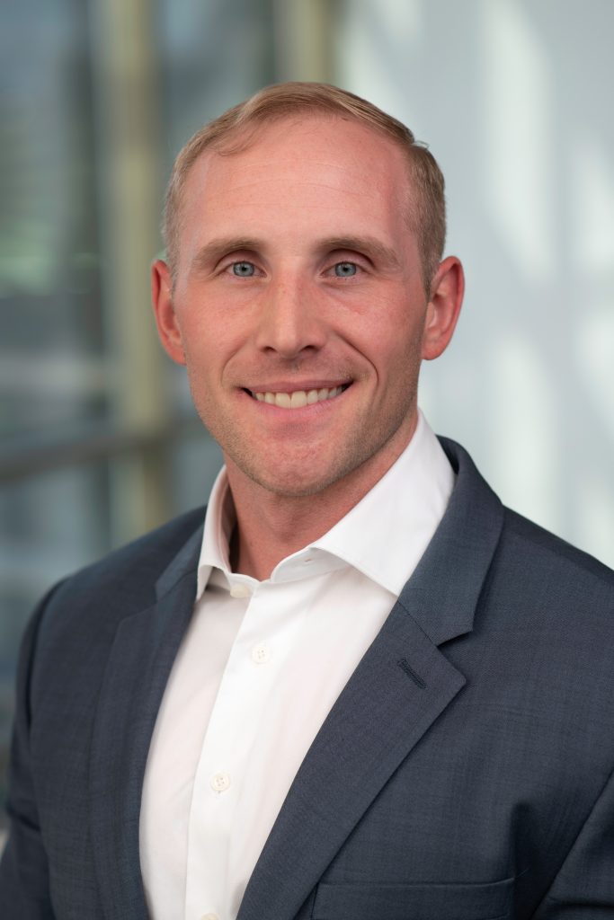 Real Humans of the Minnesota Carlson MBA Class of 2027 | Page 2 of 6 ...