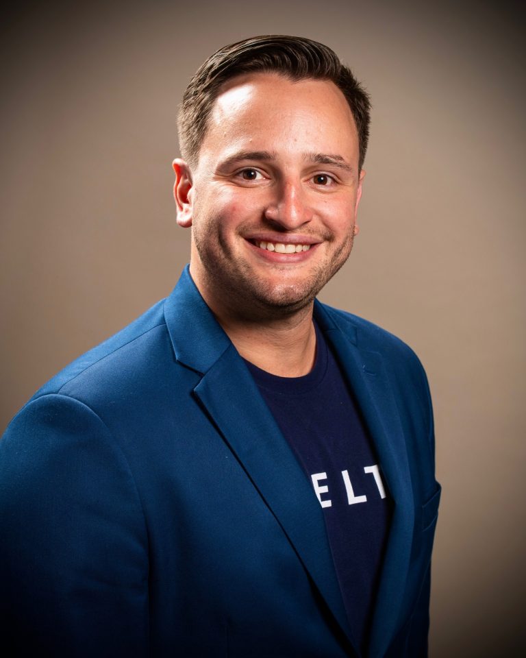 Real Humans of Amazon: Richard Fernandez, Notre Dame Mendoza MBA '19 ...